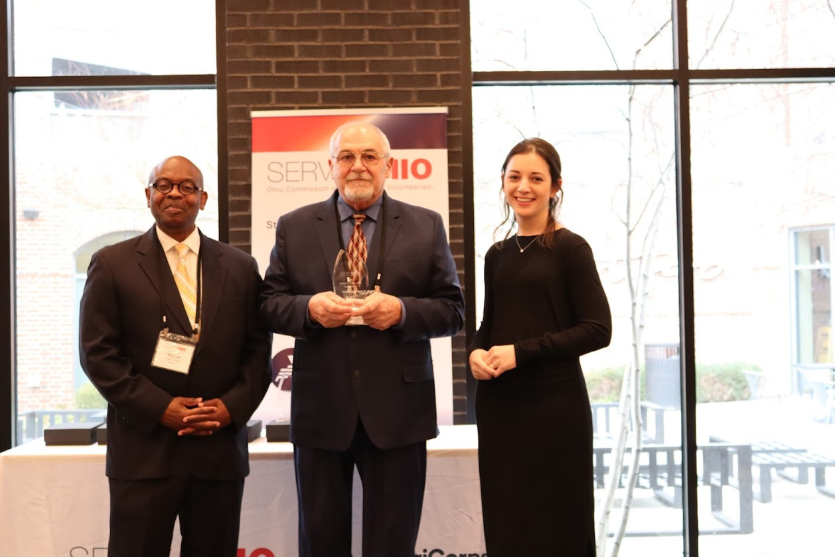 HWR Volunteer Receives 2025 ServeOhio Award | HWR